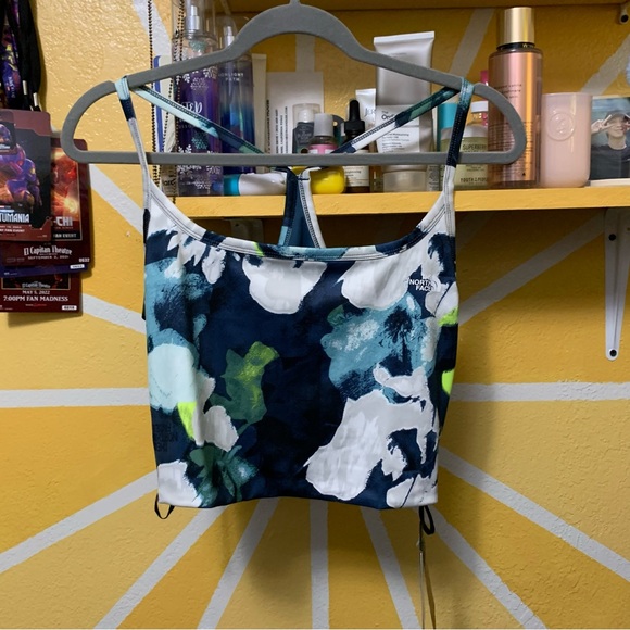 The North Face | Tops | Nwt The North Face Dune Sky Tanklette Size ...